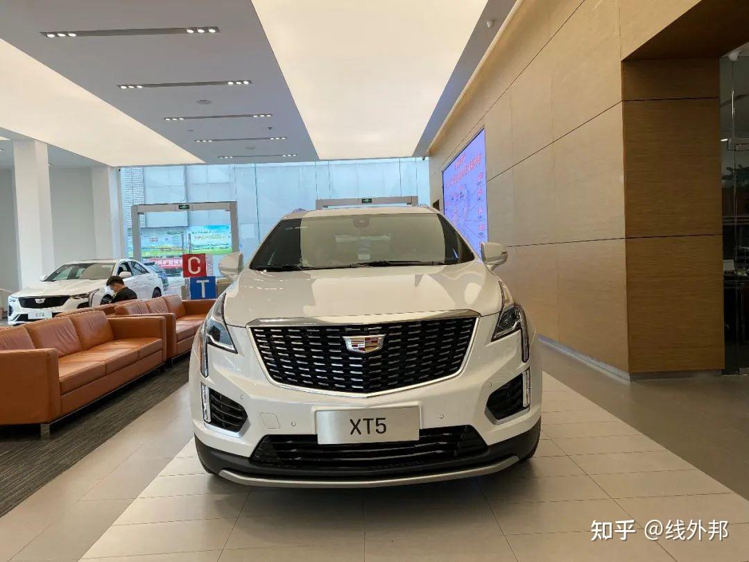 35万级豪华SUV怎么选？航海家、XT5、XC60探店对比 - 知乎
