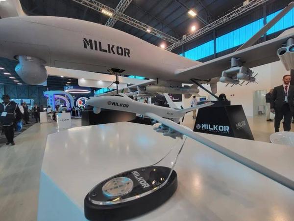 非洲之鹰，南非研制的Milkor 380察打一体无人机，有多大能耐？ - 知乎