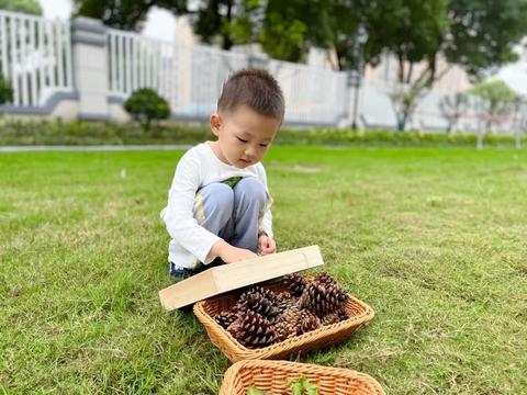 python-Jinja2 及 render_template - 知乎