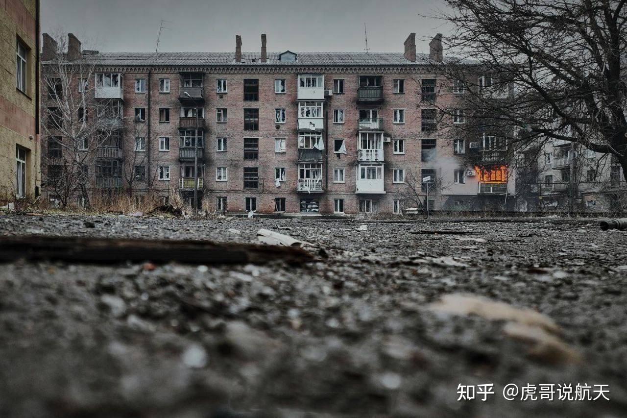 俄乌巷战拆楼不易给我们启发，我军城市攻坚战火攻胜过炮轰 - 知乎