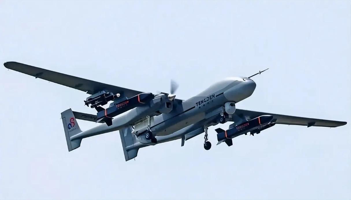 TB-001“双尾蝎”察打一体无人机东海上空巡弋，日本航空自卫队称为“双尾恶魔”。 - 知乎