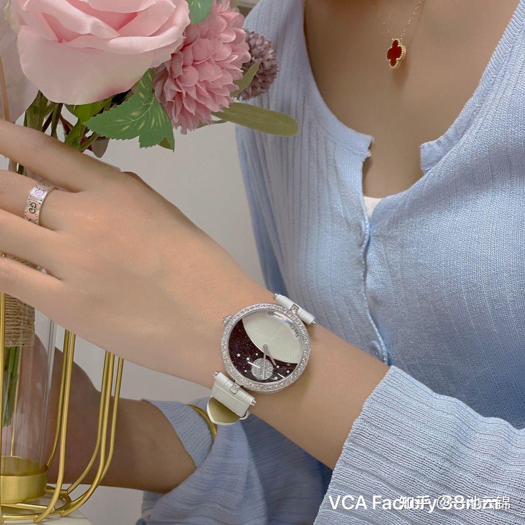Van Cleef & Arpels •梵克雅宝™日月星辰腕表 - 知乎