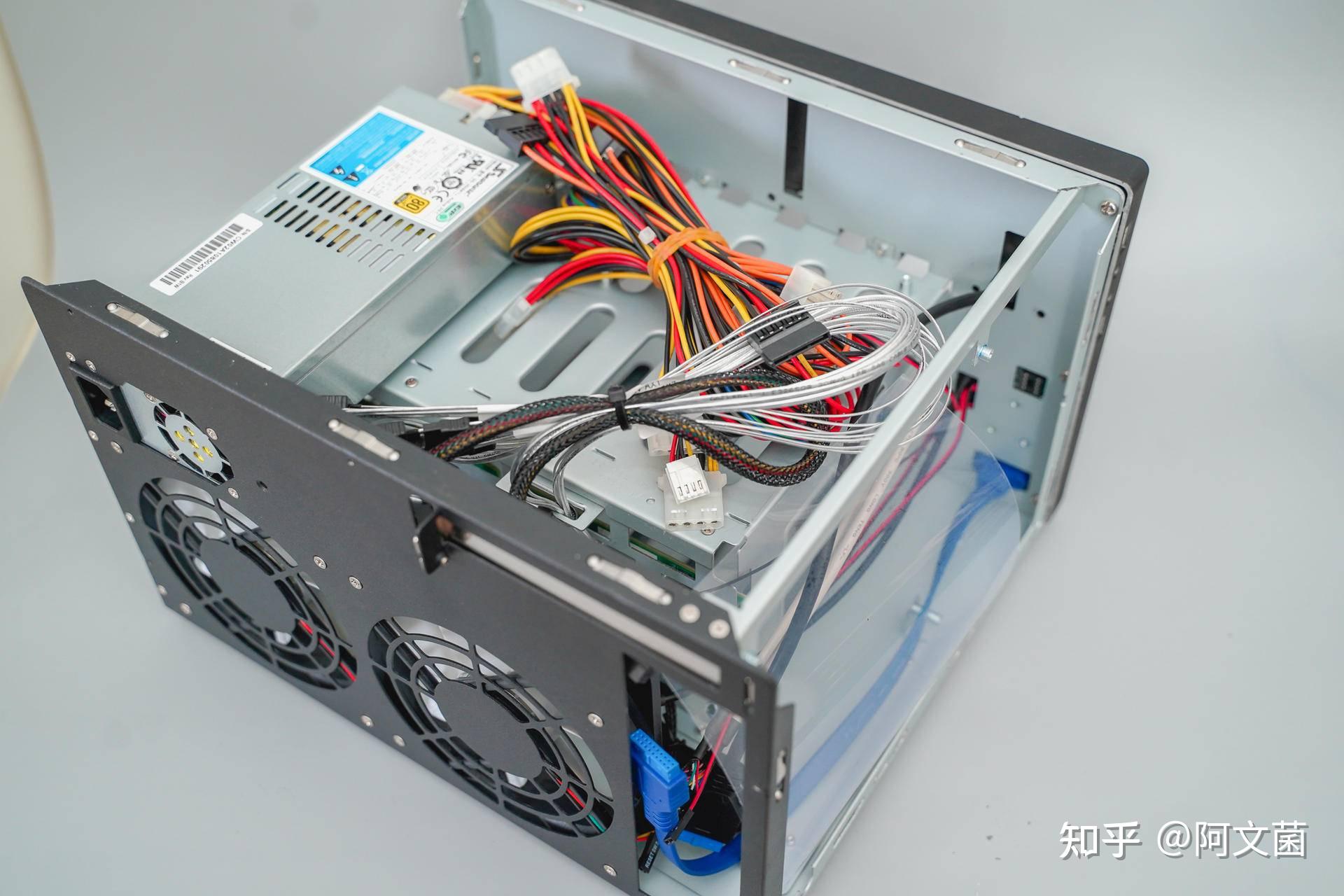 组装一台高性能8盘位NAS 使用ITX主板，万由810机箱。 - 知乎