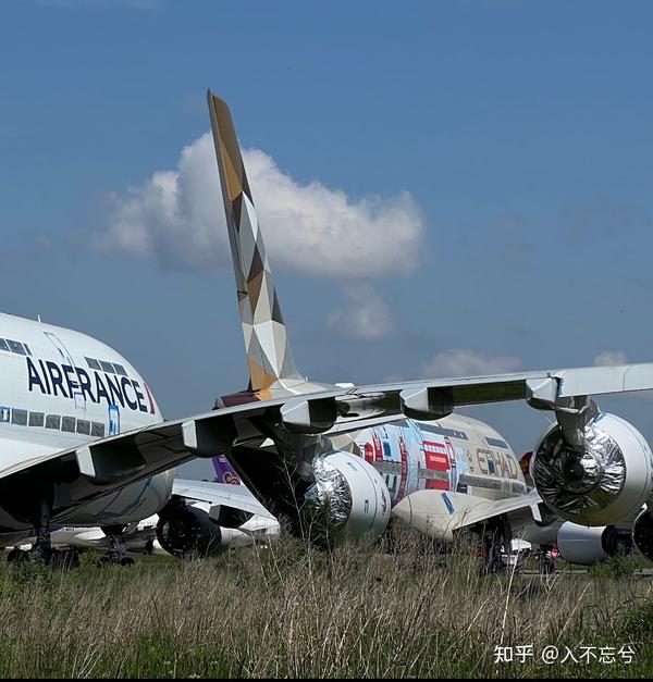 民航冷知识：欧洲最著名的飞机坟场，塔布 - 知乎