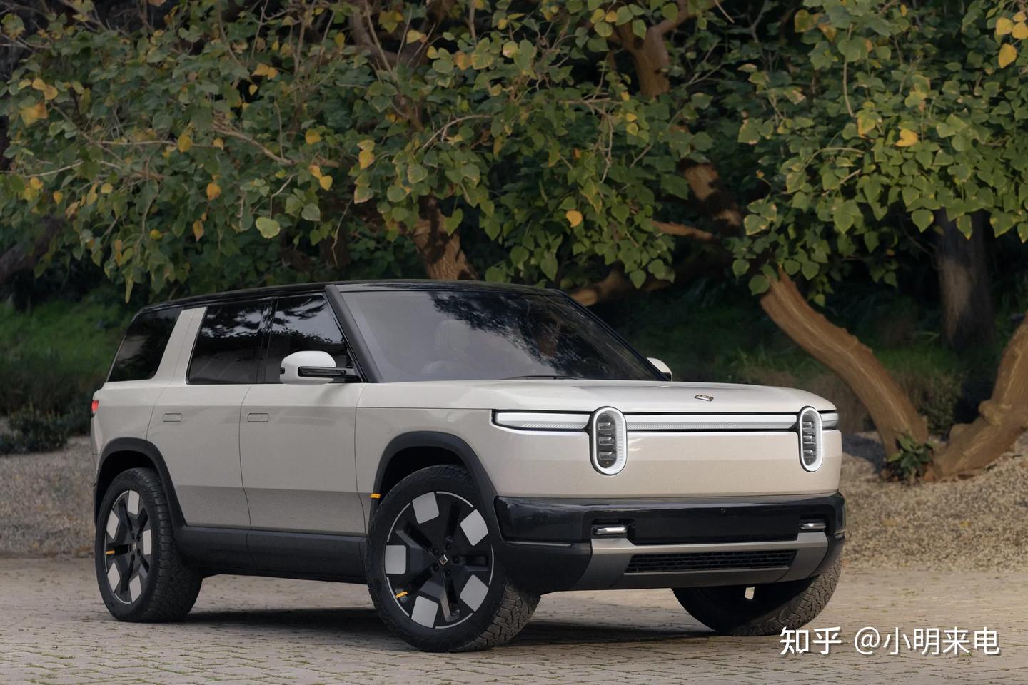 Rivian发布R2电动SUV，搭载4695圆柱电芯 - 知乎
