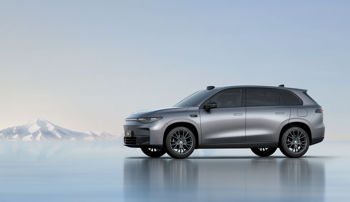 高通8295芯片加持的零跑C10，价格会“卷”过C11? - 知乎