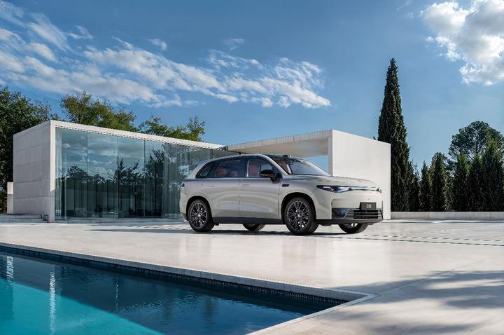 2026款零跑C10上市，13万元即享8295芯片及激光雷达辅助驾驶 - 知乎