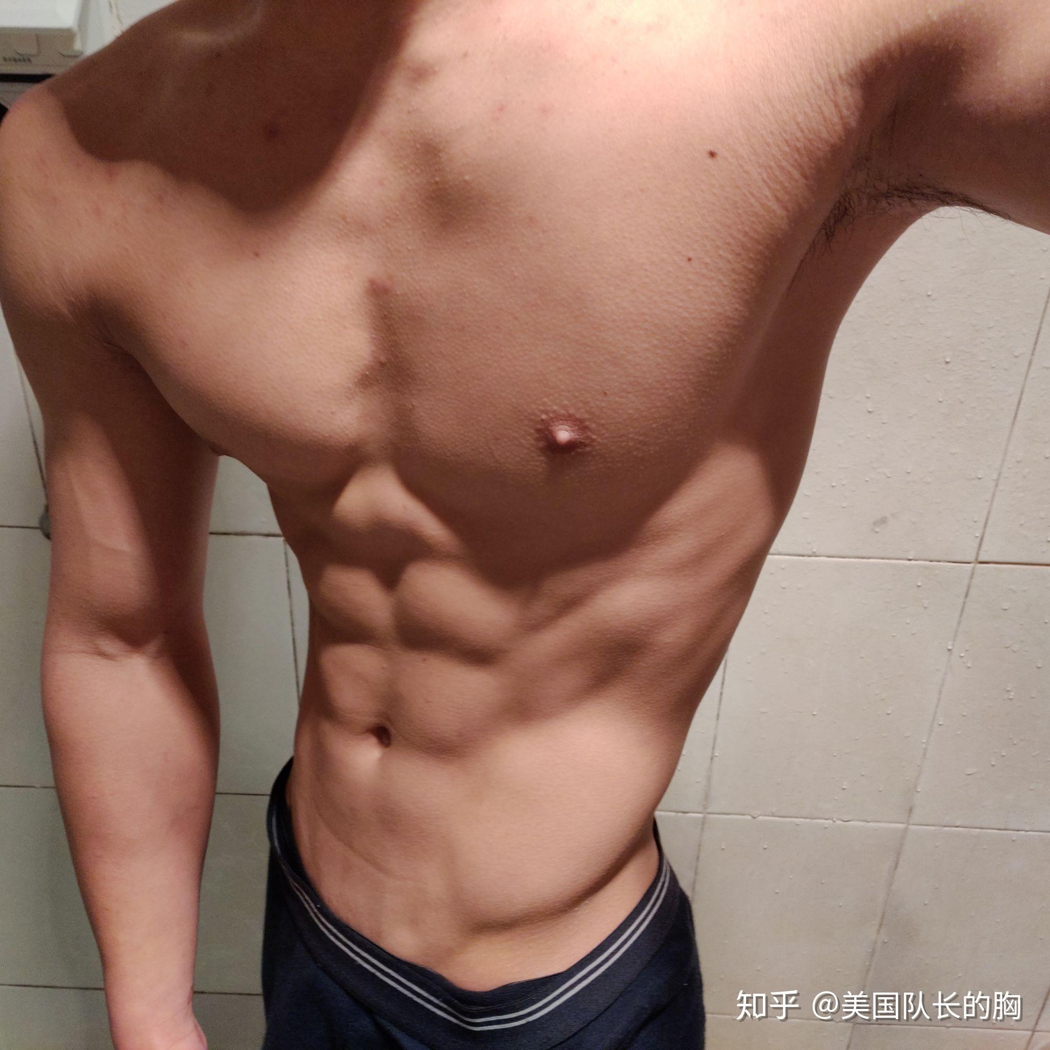有明显的腹肌和胸肌是一种怎么样的体验 知乎
