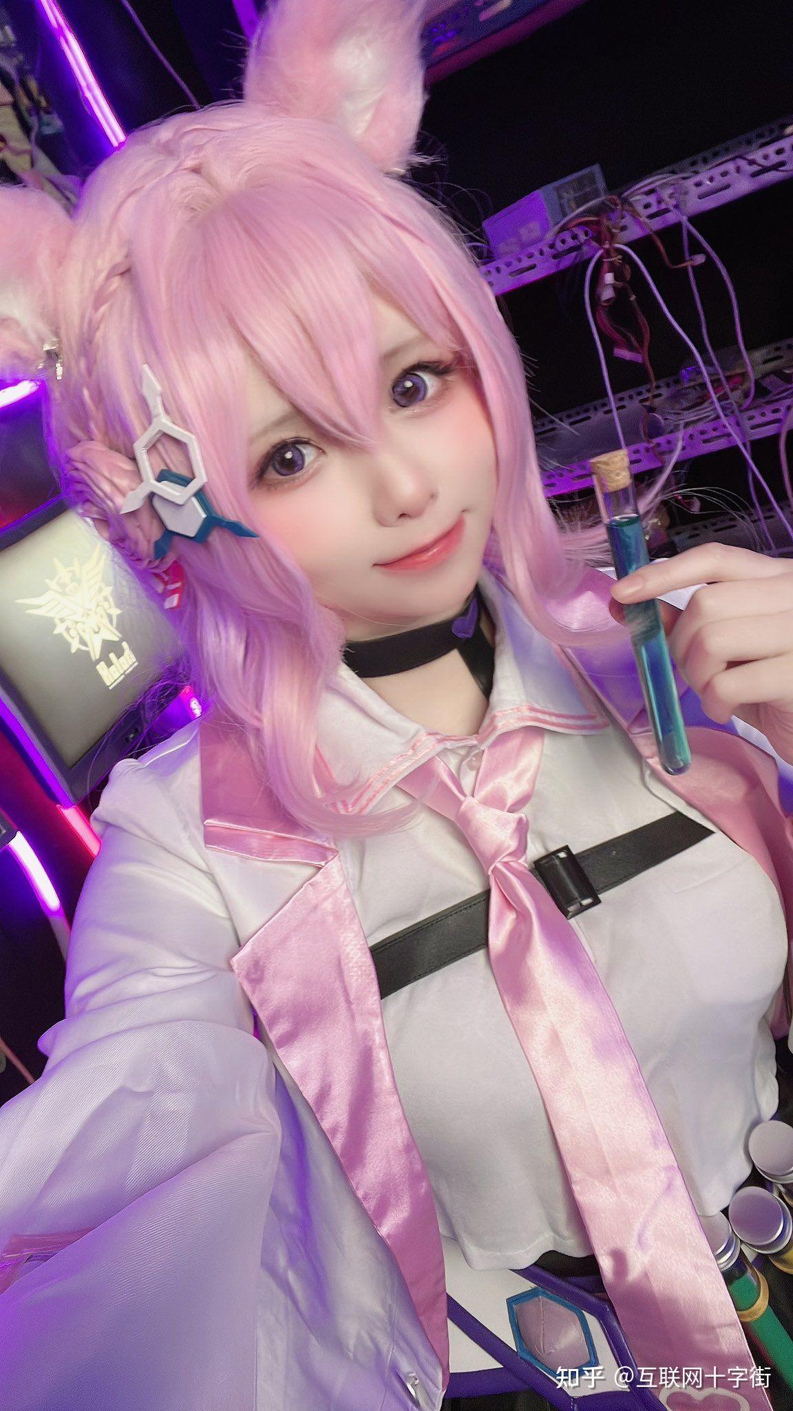 小空Sora角色扮演中的小新生合集 - 知乎