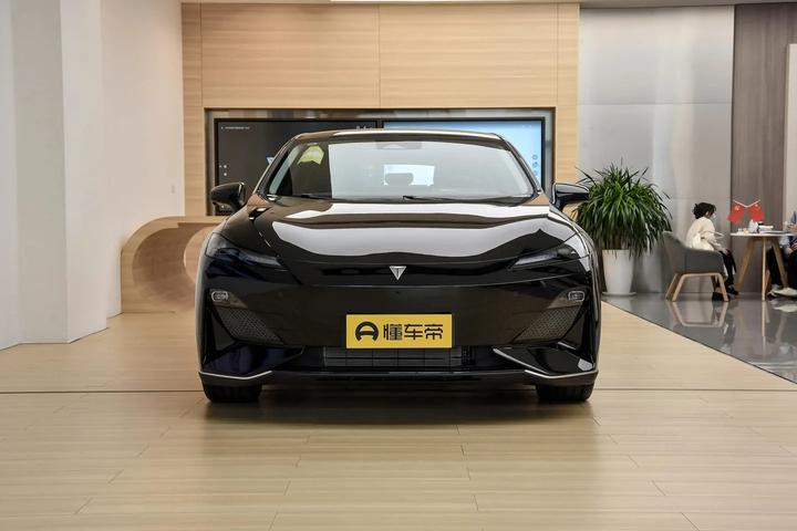 深蓝SL03对比比亚迪秦PLUS DM-i，增程式和插混的“对决”，选谁？ - 知乎