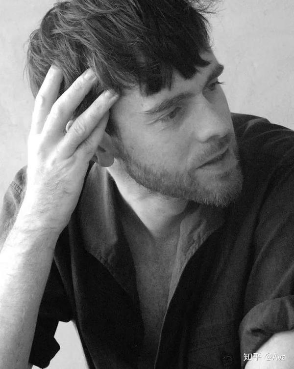 极简优雅的LEMAIRE,背后的设计师爱情或许更让人期待 - 知乎