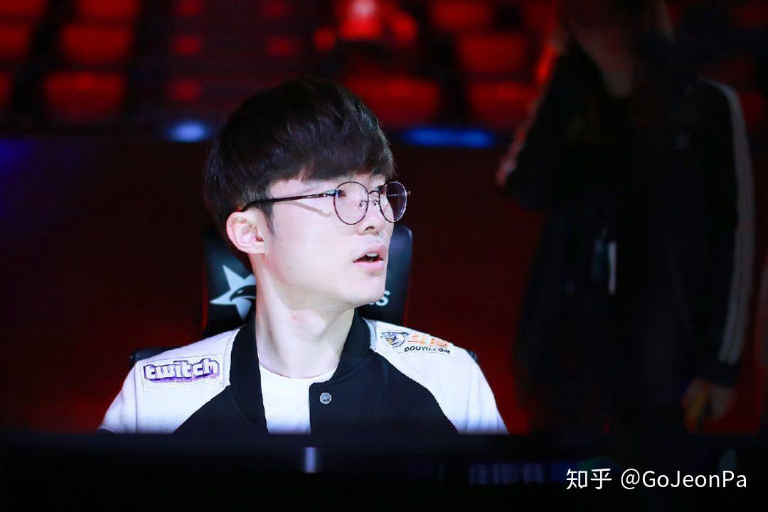 Faker有什么超级可爱的表情包？ - 知乎