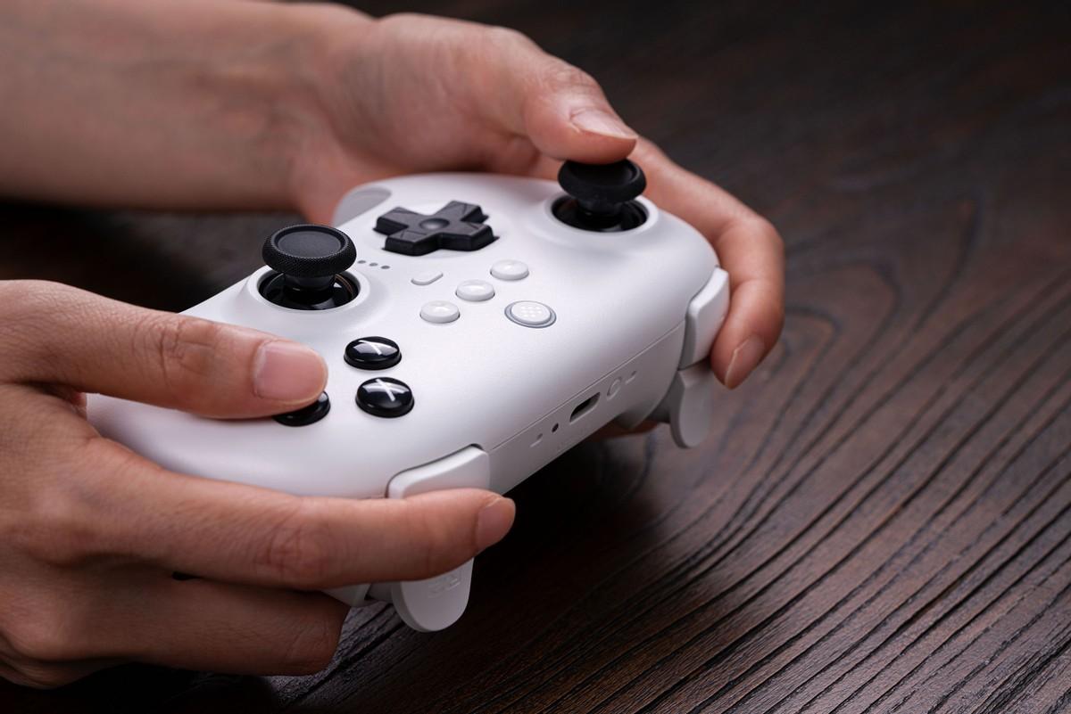 八位堂 8BitDo 猎户座真无线系列10月31日正式发售 - 知乎