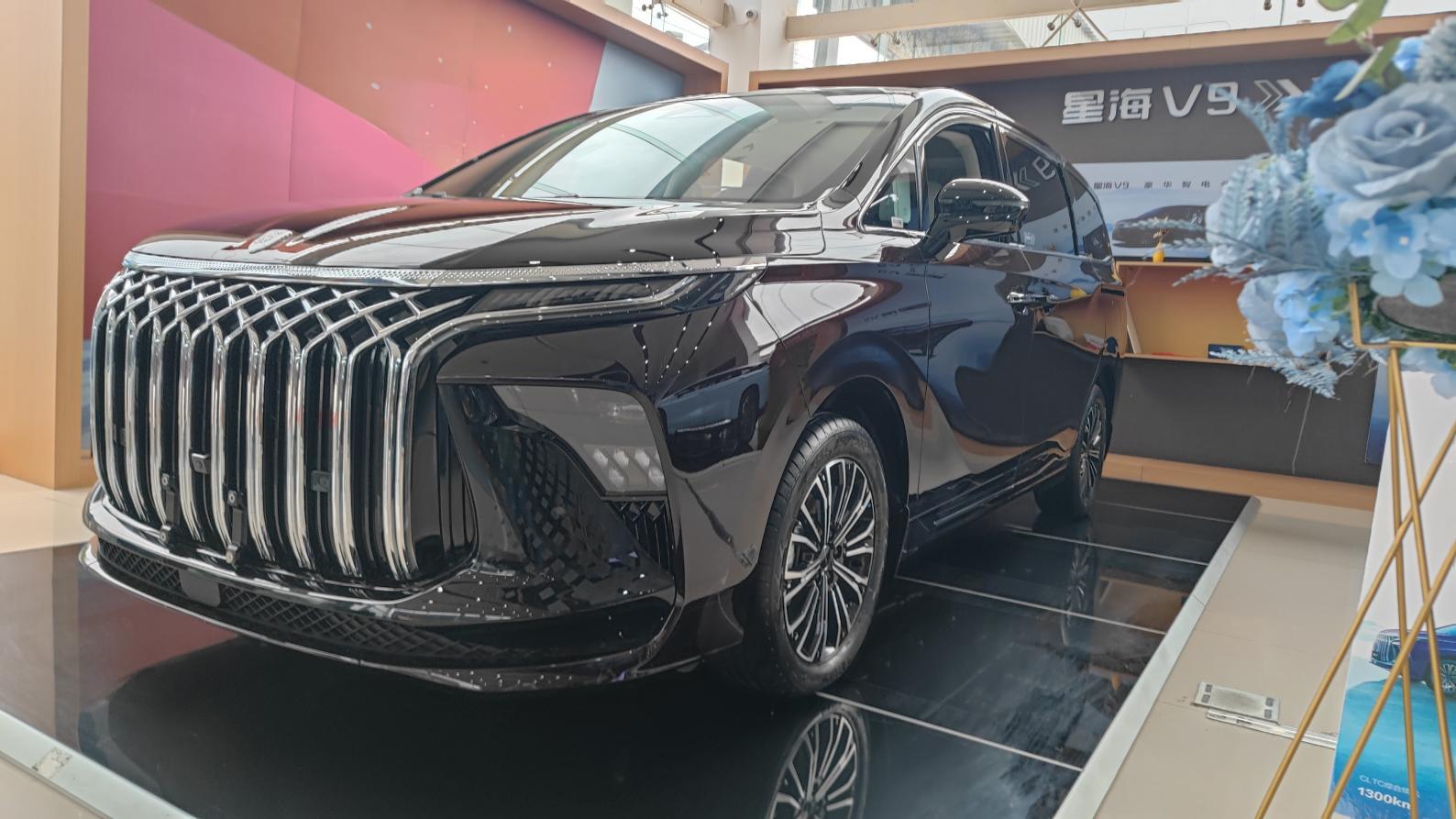 20万级插混MPV很多，风行星海V9为何独得空间魔术师的称号？ - 知乎