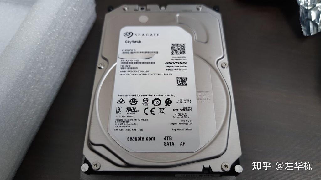 机械硬盘宿命的对决 | 希捷酷鹰 ST4000VX015 开箱 - 知乎