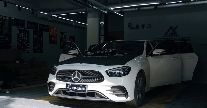 成都重庆奔驰改装-奔驰E300L升级发光套件 - 知乎