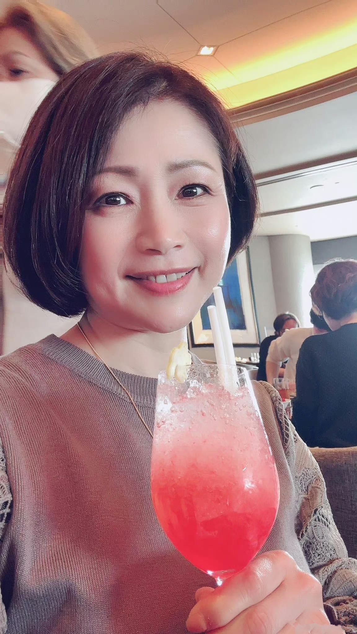 知名超人气女星—友田真稀 - 知乎