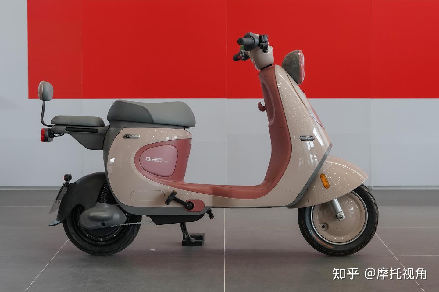 无需驾照，九号电摩Q系列全新车型Qz3 MIX上市，4599元 - 知乎