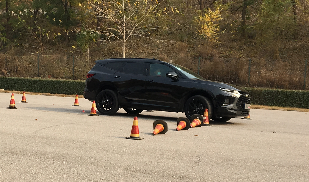 Twin-Clutch四驱系统原理图，看完才知道它为何这么值 - 知乎