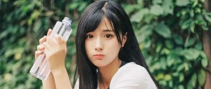 女人喜欢你时的四个暗示” 知乎
