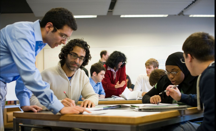 美国大学里常见的学期制度有哪些？美国大学里的Semester、Quarter、Trimester到底是什么意思？ - 知乎