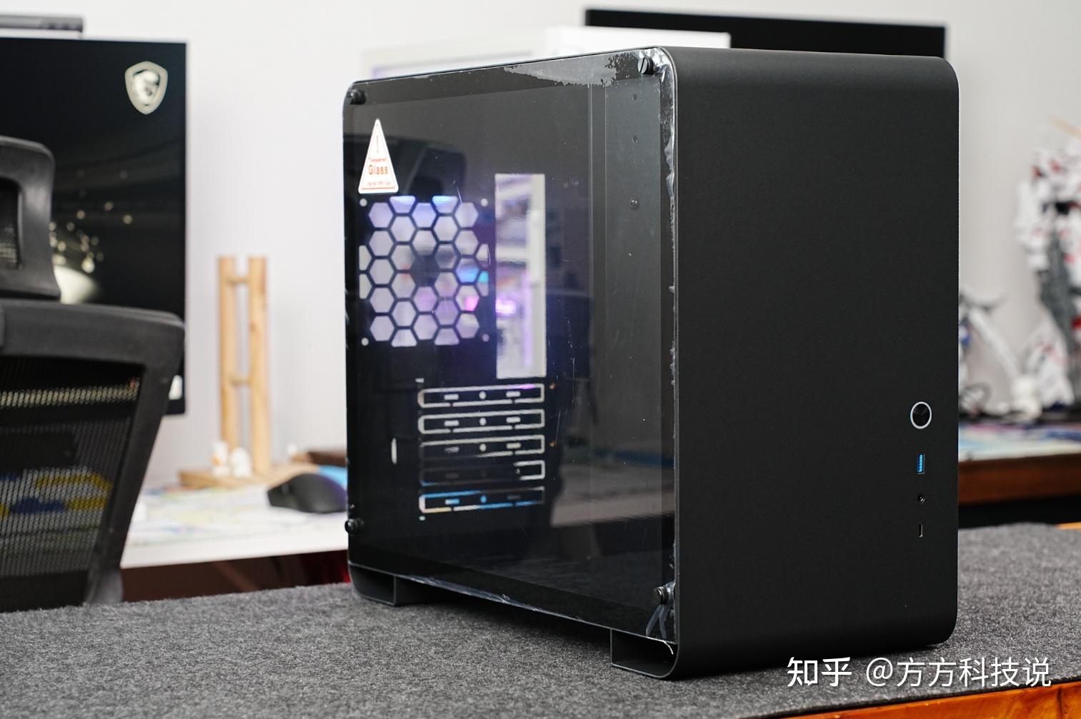 乔思伯U4 Mini装机实测：M-ATX机箱竟可塞入360水冷和420mm显卡？ - 知乎