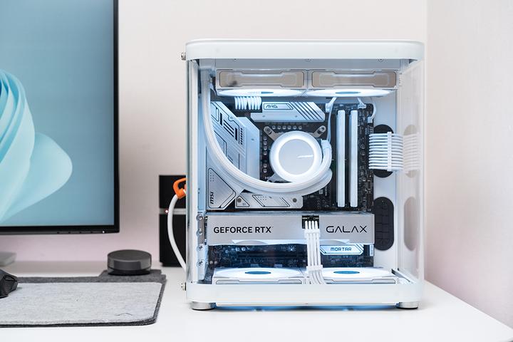 独具匠心的MATX海景房，乔思伯 TK-1 + 微星 B760M 迫击炮 +影驰4060 金属大师 装机展示 - 知乎