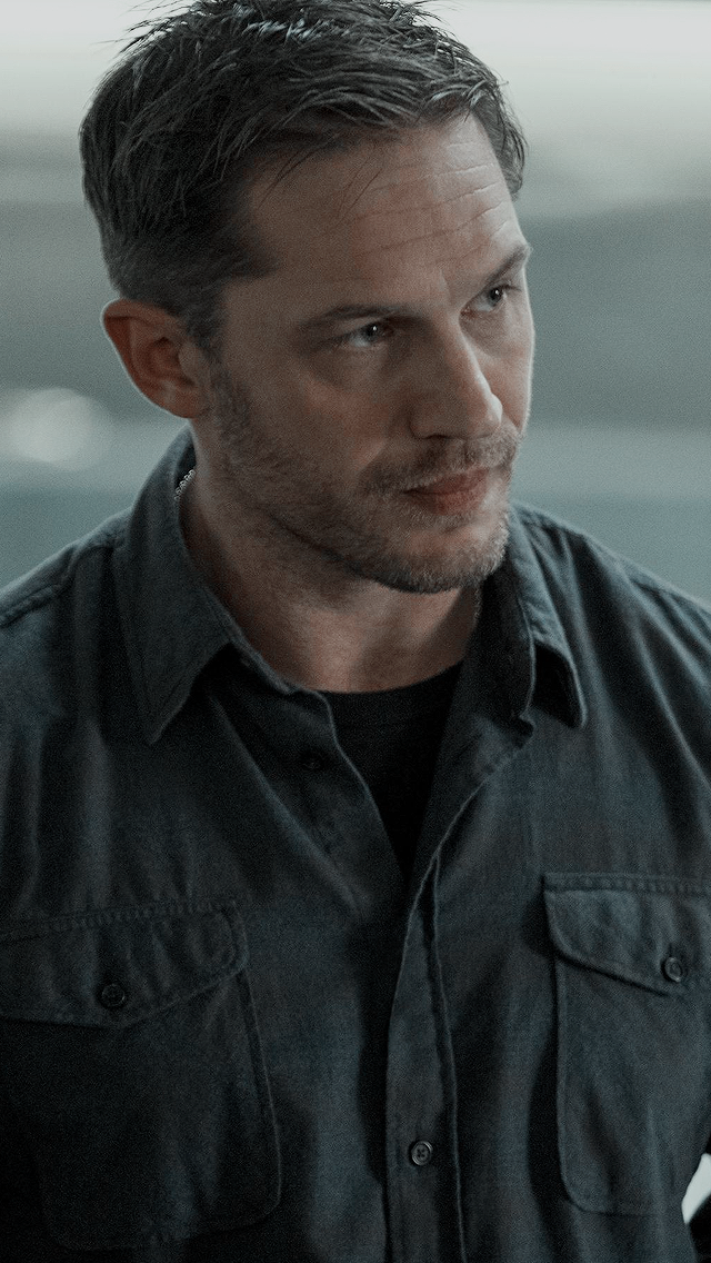 有哪些汤姆哈迪的高清壁纸？ - 知乎