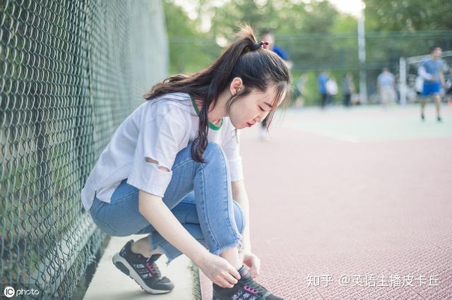 "not half bad"不是指“不太好”，意思恰恰相反 - 知乎