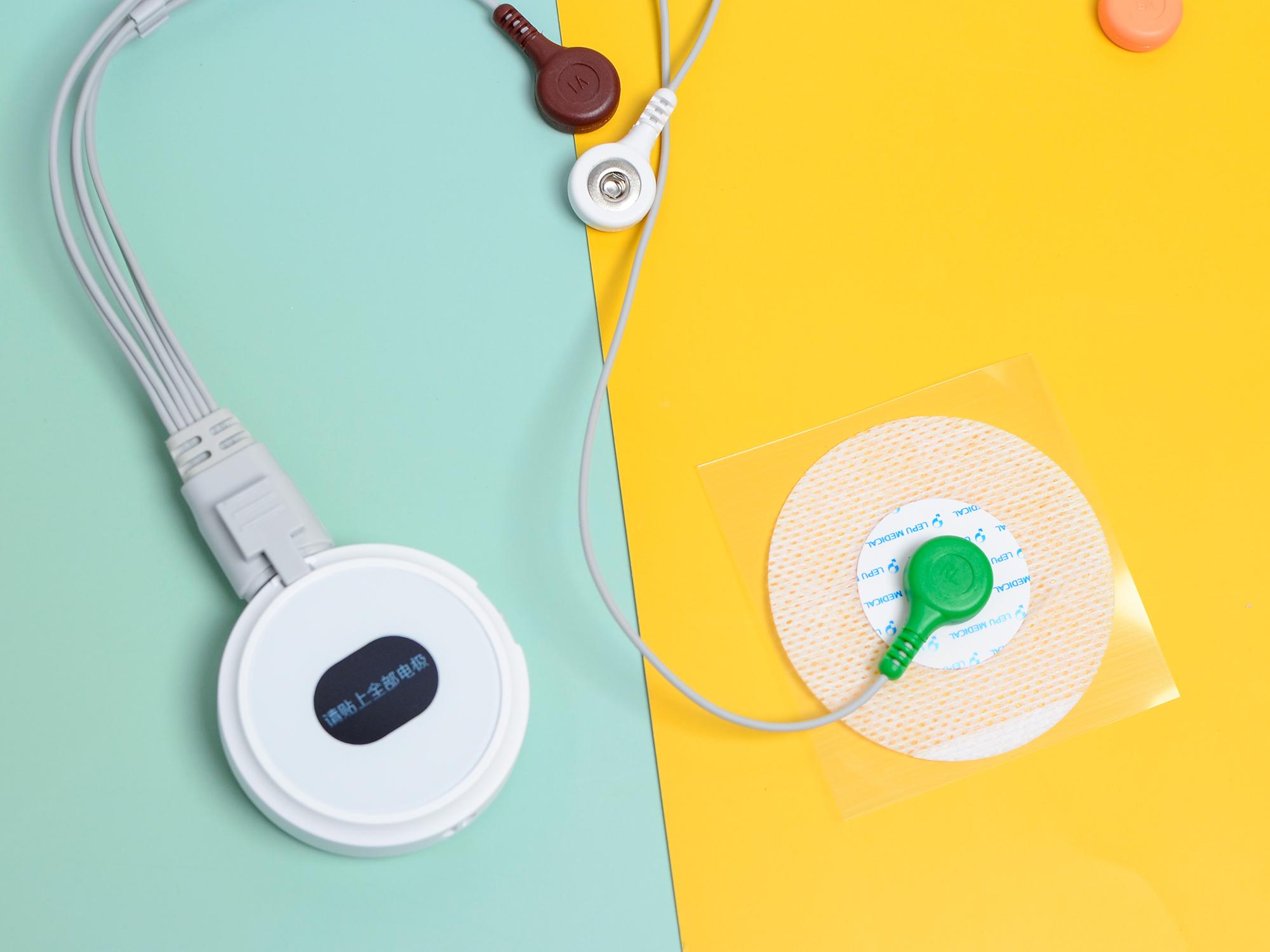 心电监测仪单导和多导该怎么选？乐普Lepod Pro&ER1对比评测帮你解惑～ - 知乎