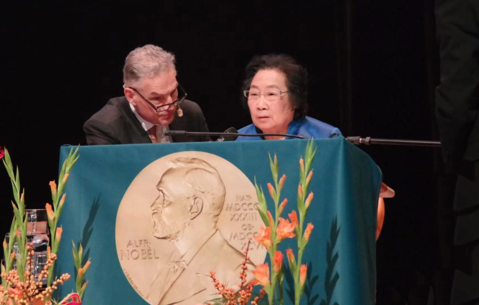 屠呦呦获诺贝尔奖 TU YOUYOU AWARDED NOBEL PRIZE - 知乎