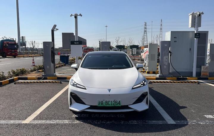 深蓝SL03冬测：续航达成率58%，基本功扎实、辅驾有惊喜 - 知乎