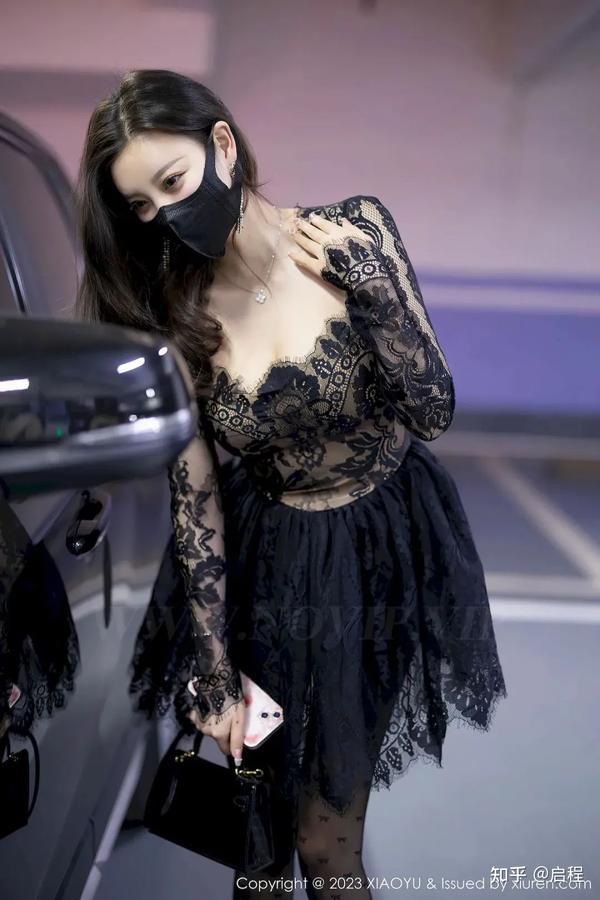 [性感] 女神杨晨晨Yome黑丝蕾丝连衣短裙丰腴身材写真 - 知乎