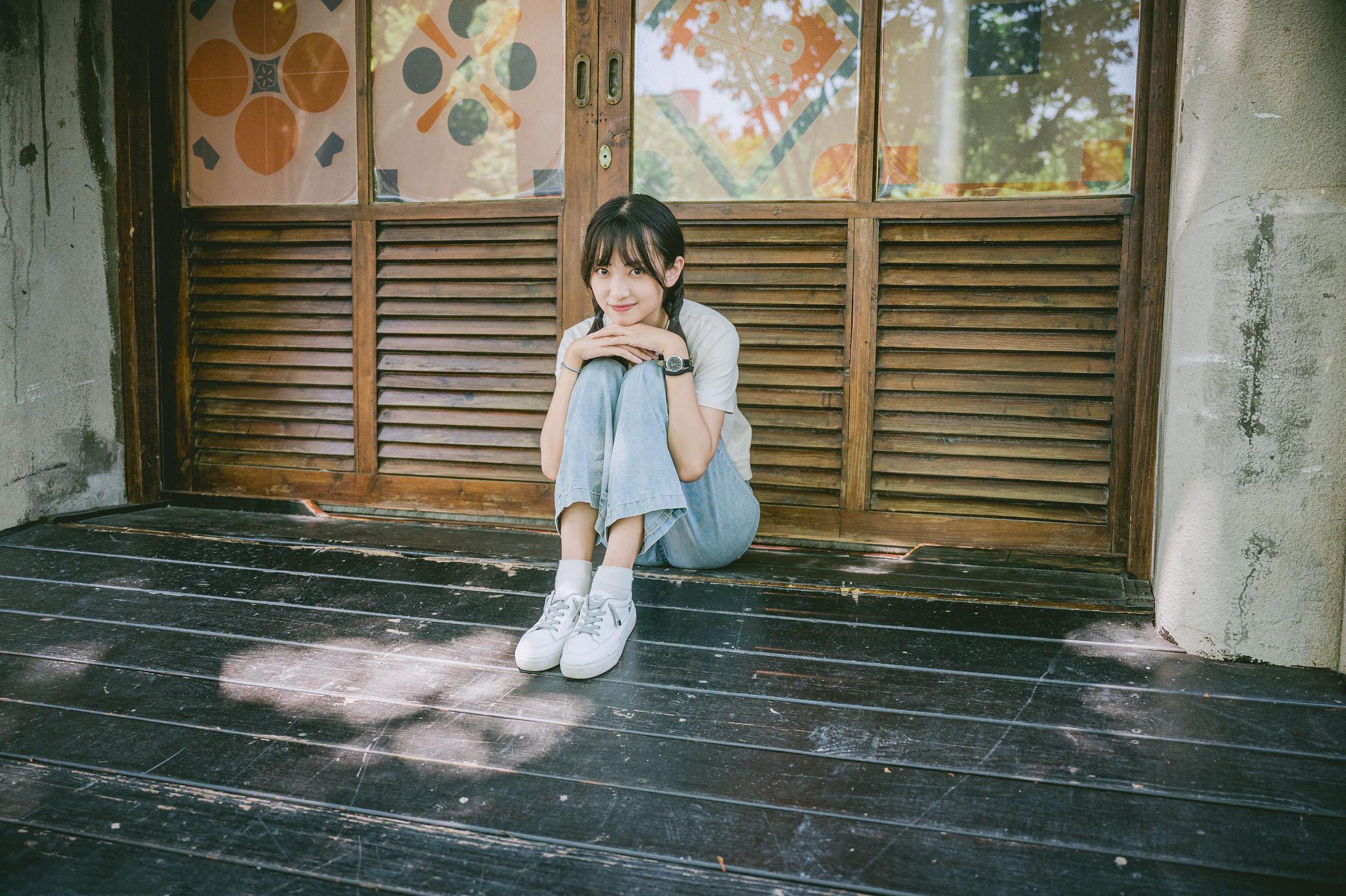 买了索尼a7m4，拍人像推荐什么镜头？ - 知乎