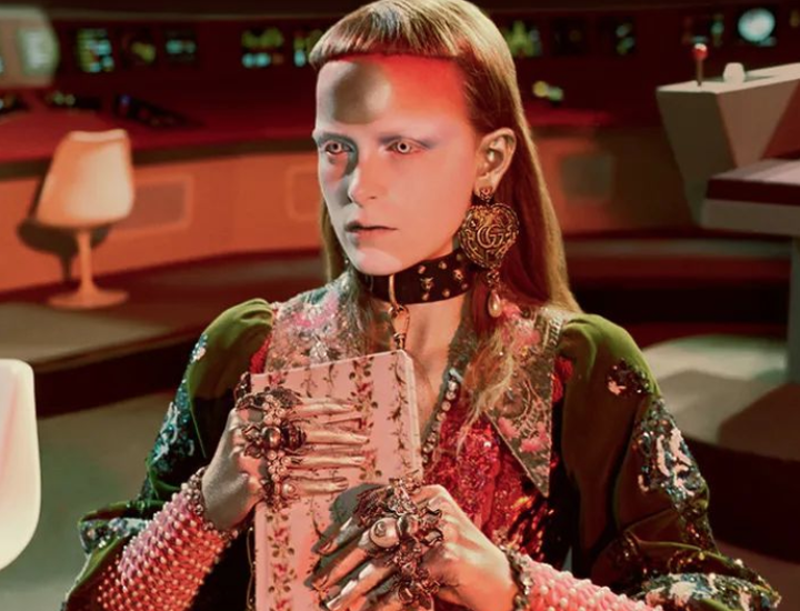 看大牌如何玩转Y2K风 - 知乎