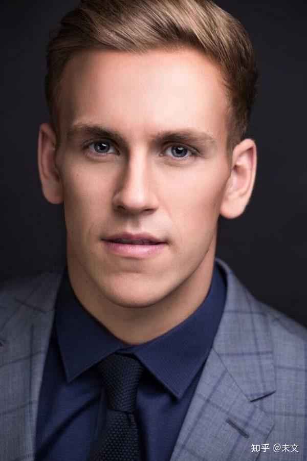 Male 英国 克里斯托弗·布拉梅尔（Christopher Bramell） - 知乎