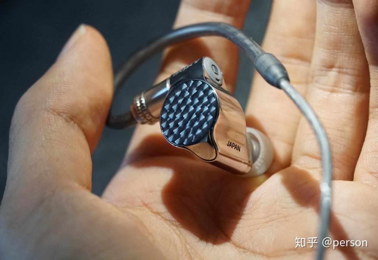 不是太好伺候 索尼IER-Z1R开箱+评测 - 知乎