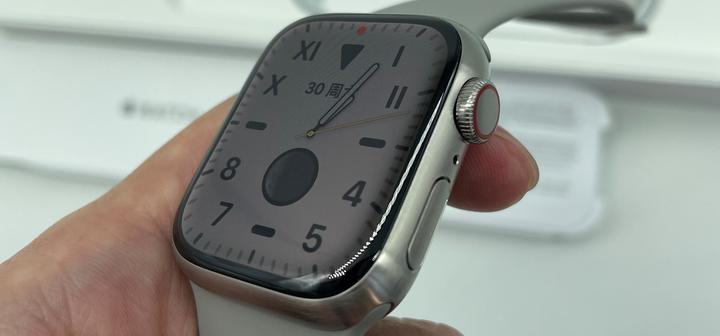 APPLE WATCH S7 钛合金版本开箱 - 知乎