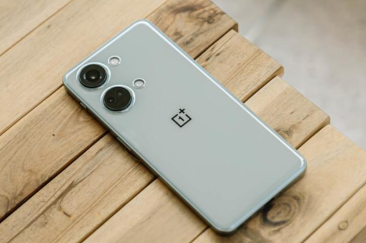 同是高性价比机型，选真我GT neo 5se还是一加ace 2v？看完就明白 - 知乎