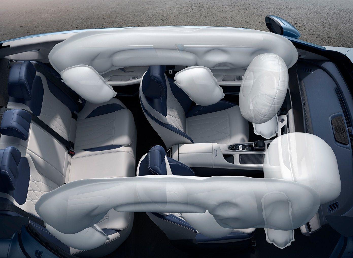 亏电油耗4L+续航1300km！还有10气囊？奇瑞新车曝光 - 知乎