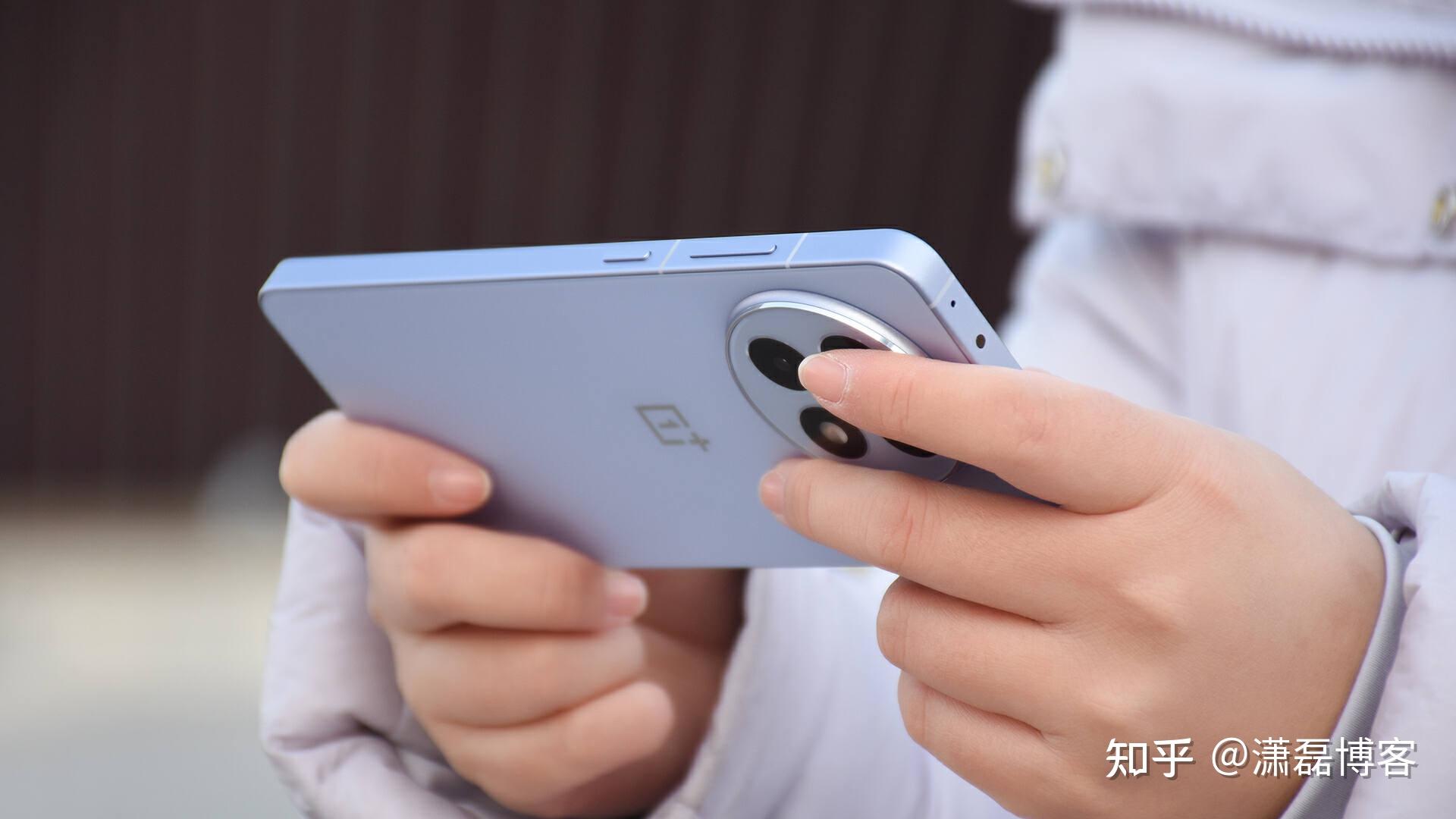 一加Ace 5 Pro深度体验：既是满帧游戏手机，亦是均衡性能旗舰 - 知乎