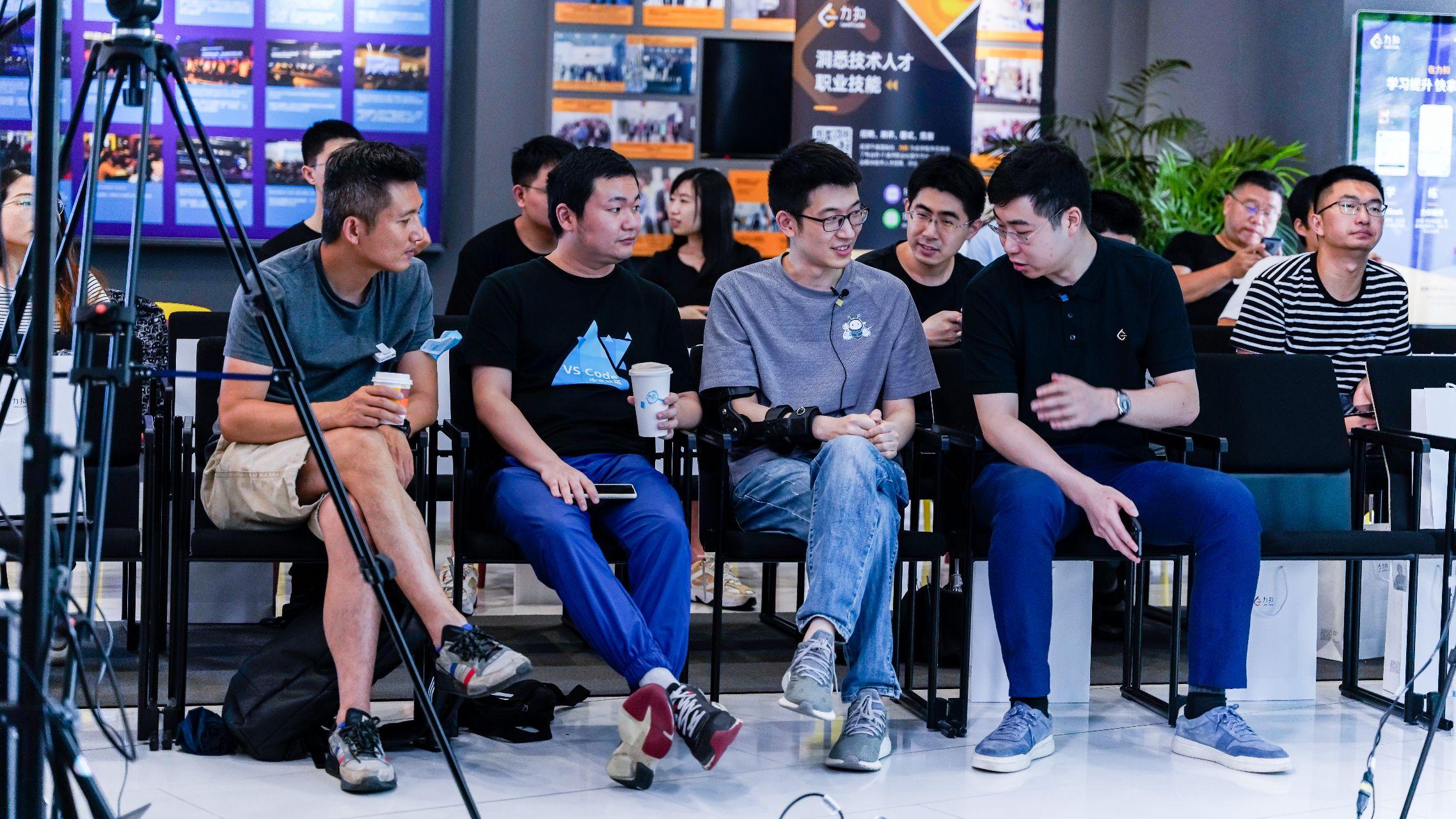 年轻有为！我与94年的LeetCode CEO同台登场！ - 知乎