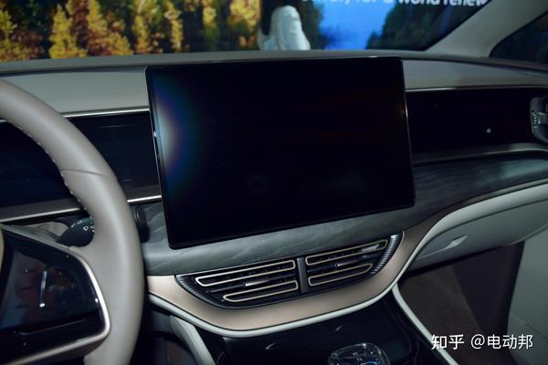 32.98万起售，腾势D9能否成为传统MPV的颠覆者？ - 知乎