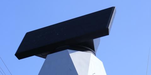 2000公里探测距离—欧洲舰载反导系统的核心：SMART-L/S1850M/SMART-L MN长远程对空搜索雷达 - 知乎