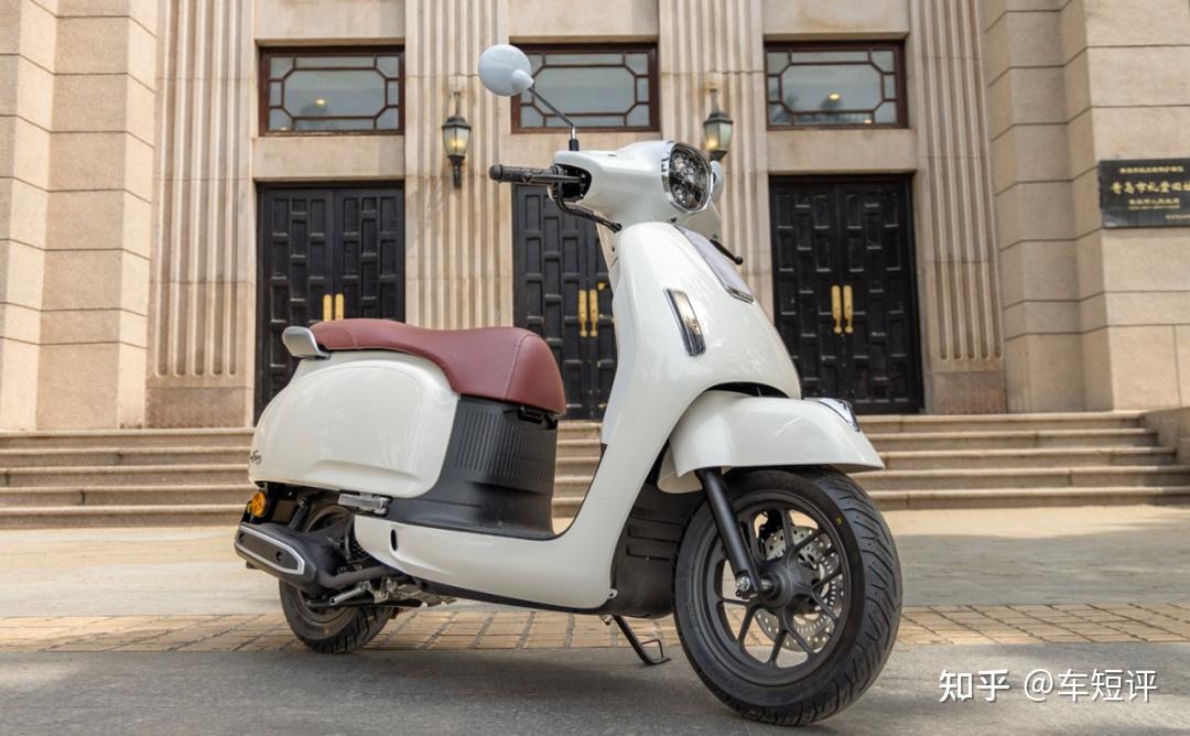 复古踏板硬碰硬！本田F125、125LA和飞度125该怎么选？ - 知乎