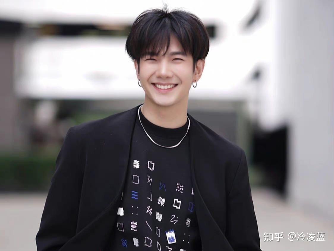 细说泰国男星Build的塌房全过程 - 知乎