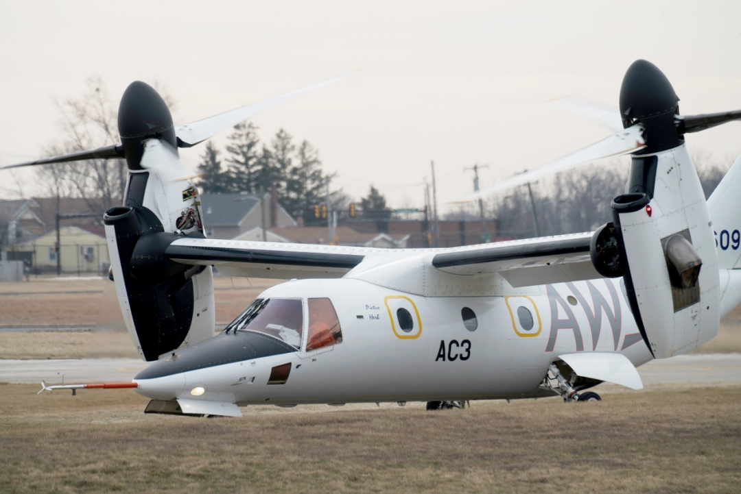 试飞20年，全球首款民用型倾转旋翼机真要来了？ - 知乎