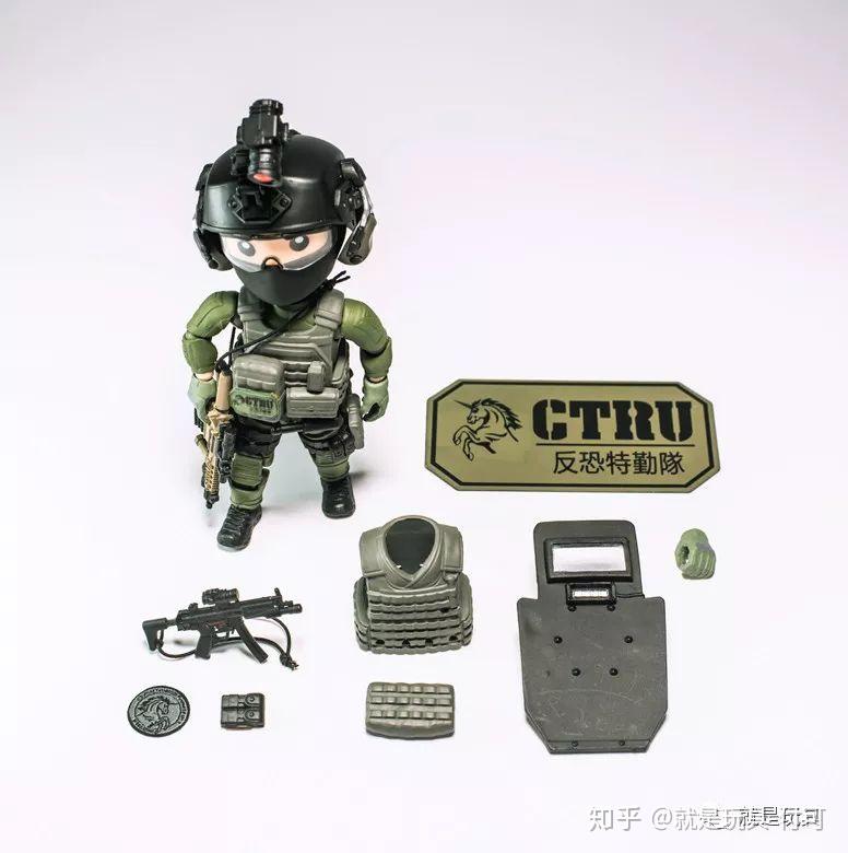 警队都采购？香港警察反恐特勤队CTRU十周年人偶来了！ - 知乎