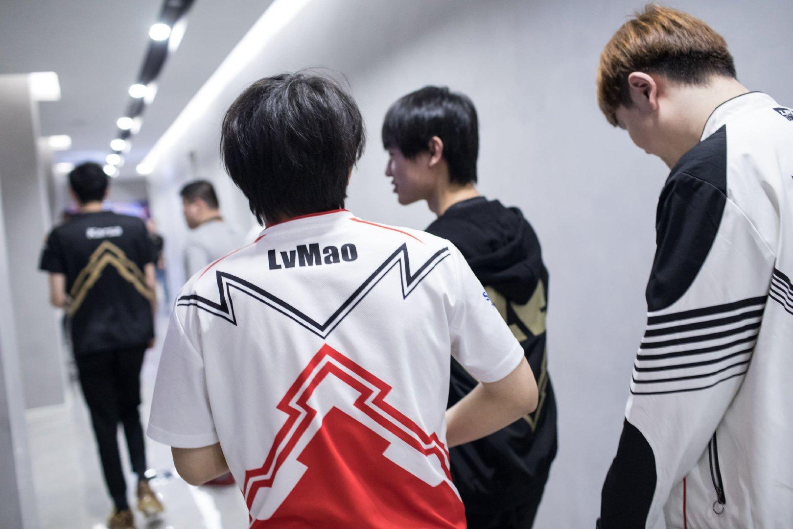 【LPL选手故事】队长LvMao和他走过的弯路 - 知乎