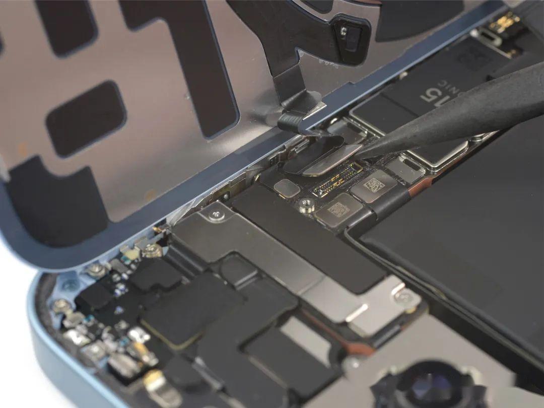 iPhone 14 Pro Max内部拆解曝光！苹果没有告诉你的秘密 - 知乎